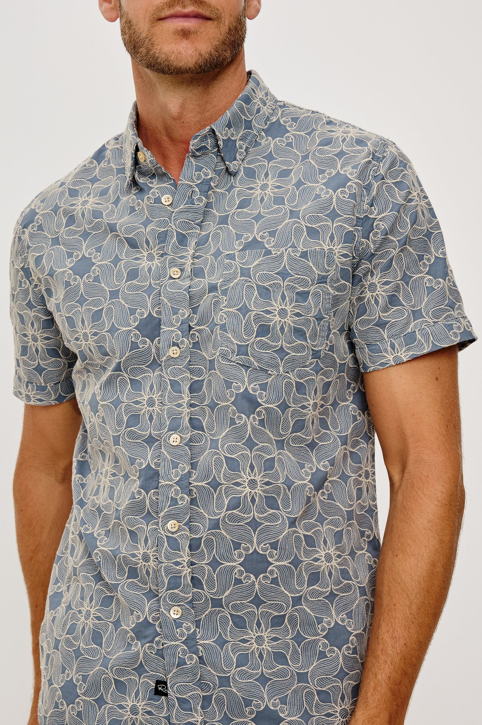 HALE SHIRT - WHIRLING DAISY STEEL – Rails Canada
